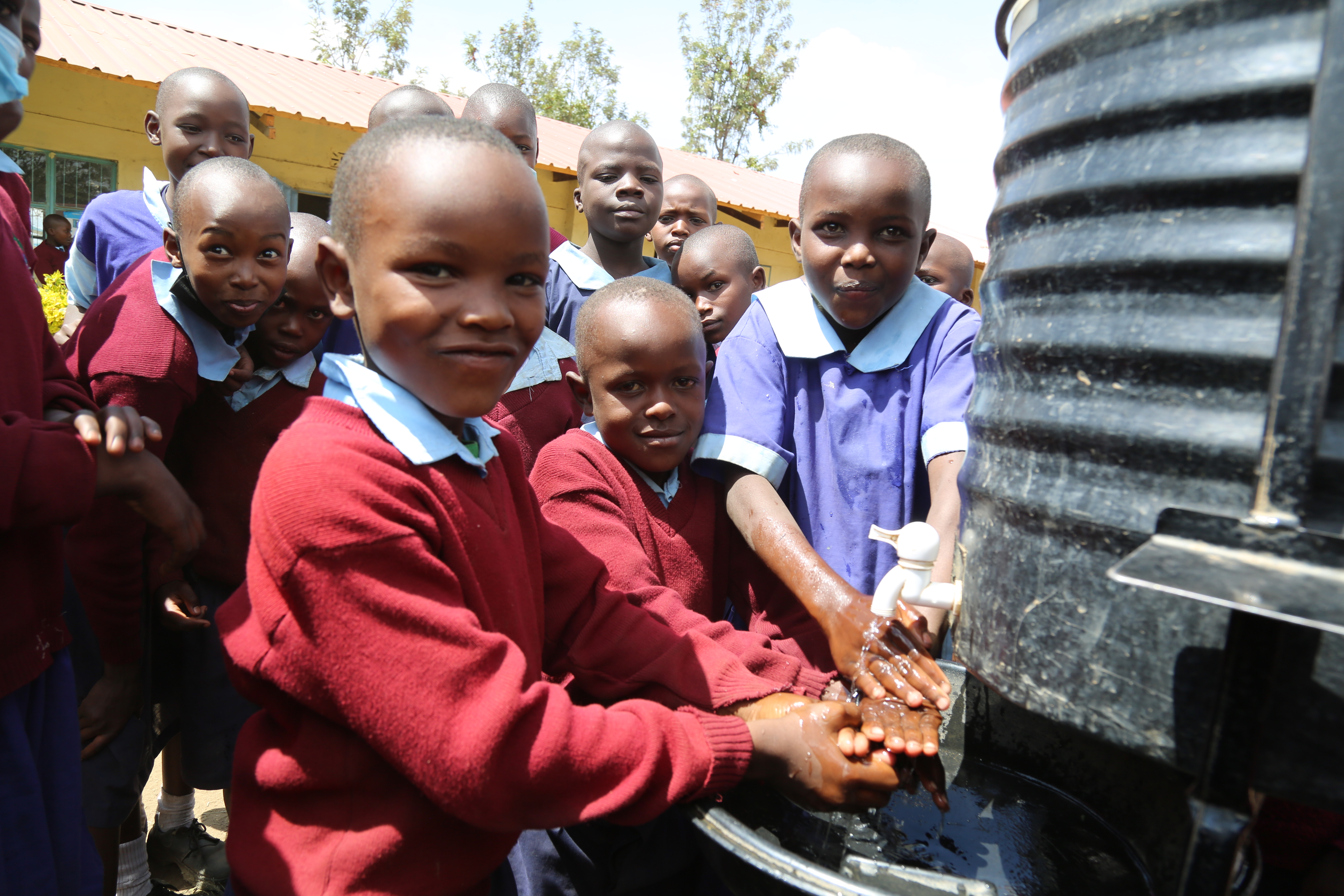 Bring clean water to children in need | World Vision UK