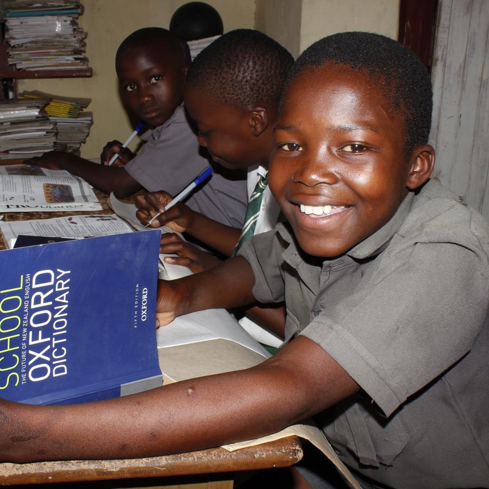Gift of books for a reading club | World Vision UK